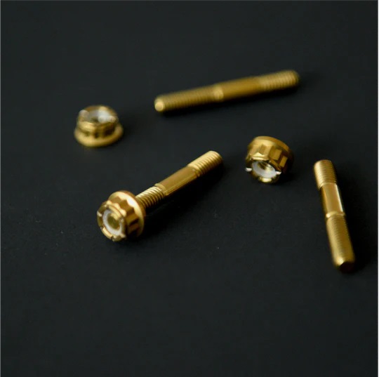 inlet manifold head stud in titanium. Porsche 911 - SL-Ti-In-1 | Design 911